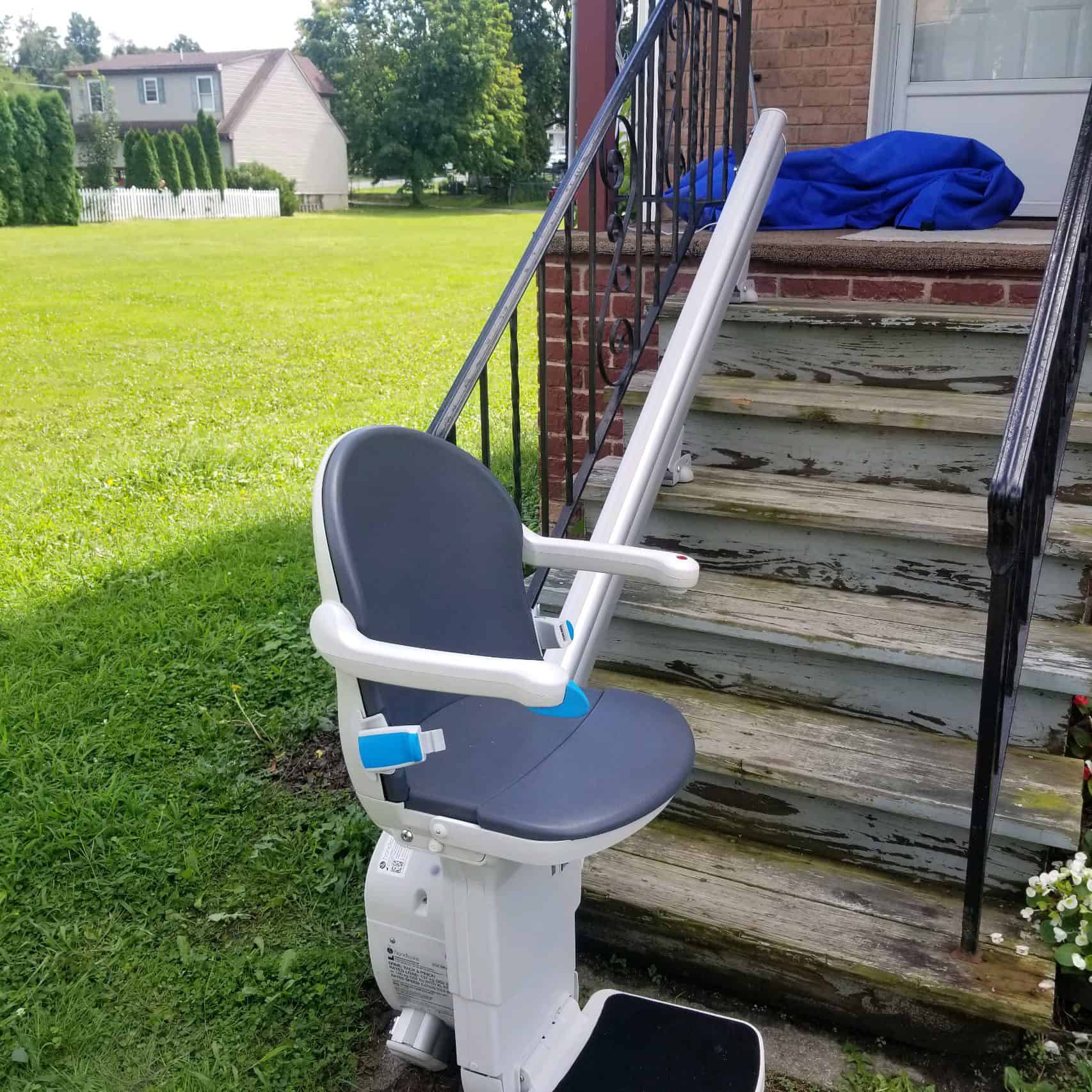 Outdoor Residential Home Stair Lifts for Exterior Access - Stair Chair ...